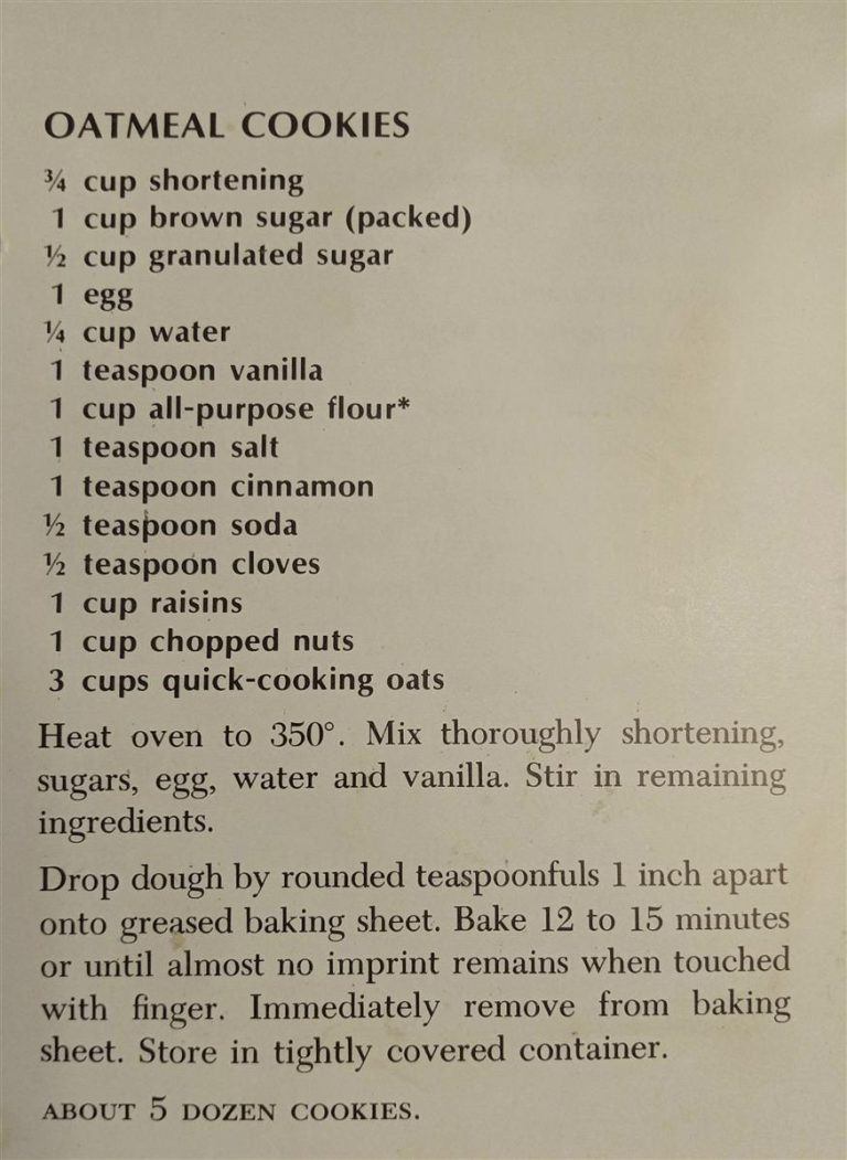 LOADED OATMEAL COOKIES | ~ VERO'S KITCHEN